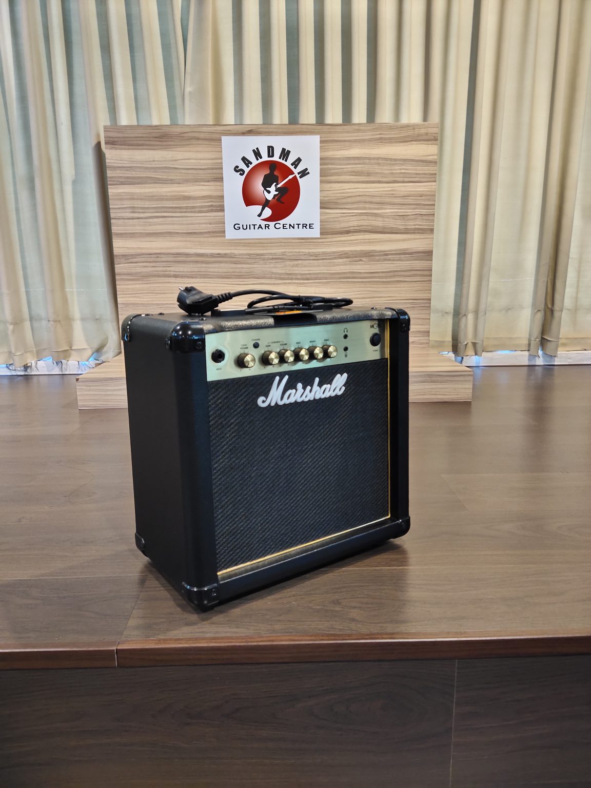 MARSHALL MG15G GOLD SERIES 15W GUITAR COMBO AMPLIFIER - Sandman Guitar ...